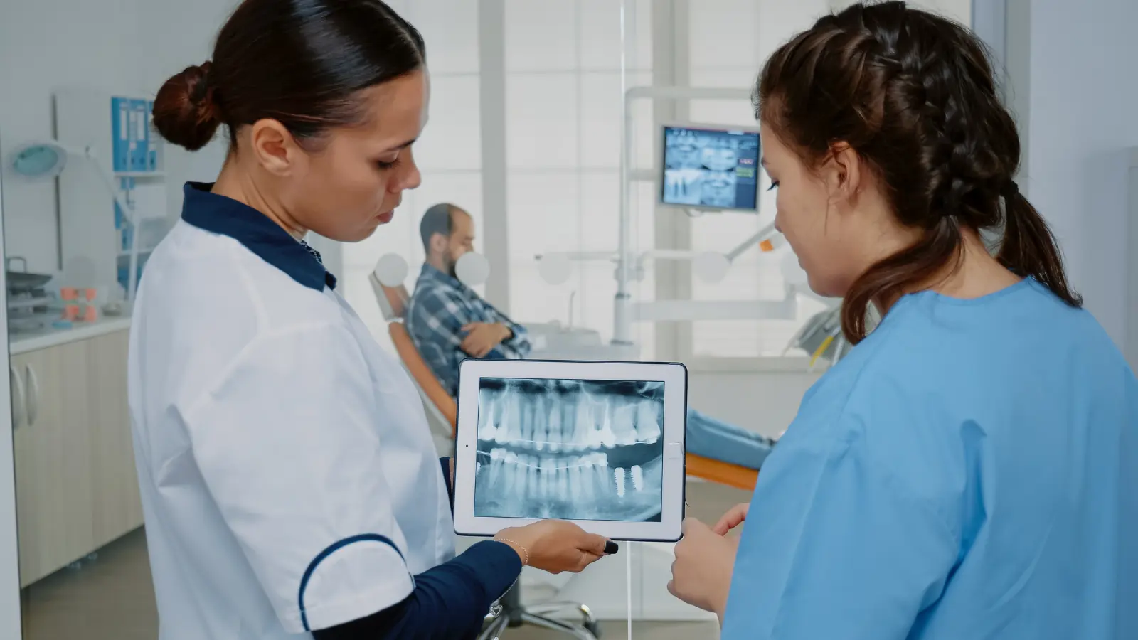Oral X-Ray Scan for Thorough Dental Health Assessment